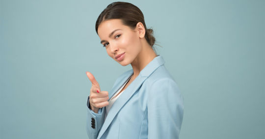 How to Have an Amazing First AND Second Date With a Woman (Guide)