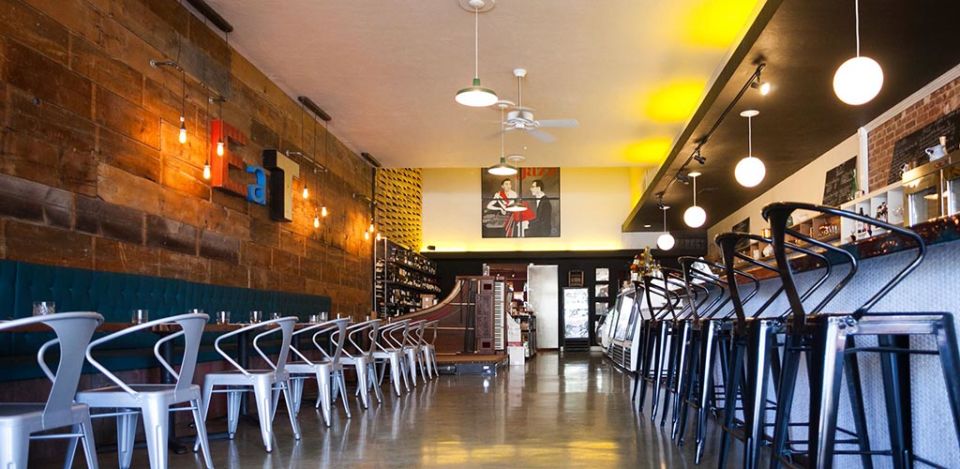 10 Best Places to Meet Cougars in Stockton for 2023