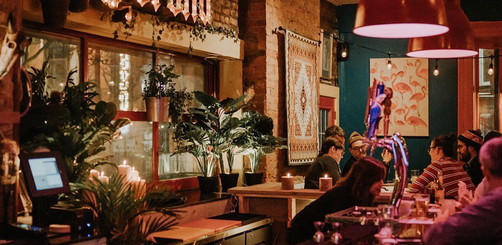 2020’s 10 Most Reliable Apps, Bars and Sites for Hamilton Hookups