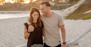 6 Powerful Push-Pull Attraction Techniques With Examples